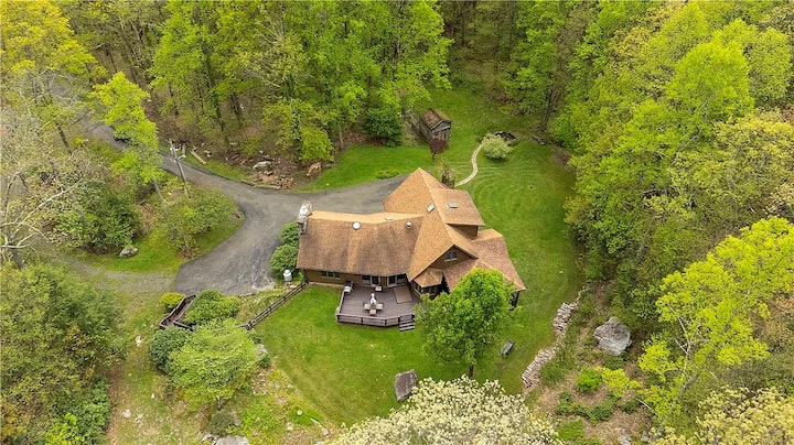 Ohiopyle, Sleeps 14, Hottub, Firepit, Arcade Games - Farmington, PA