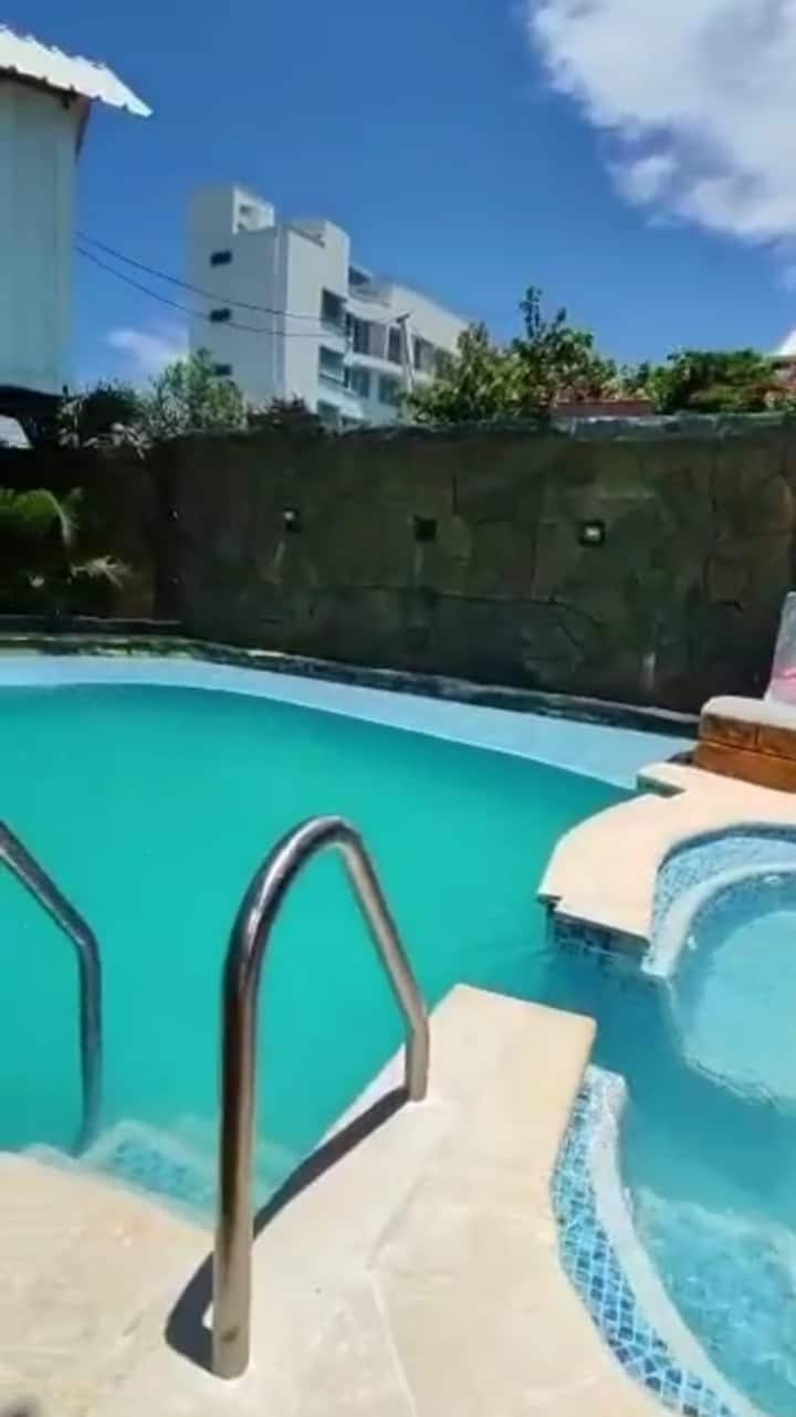 Hotel Central Con Piscina Y Jacuzzi - San Andrés