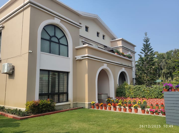 Bhromor -3br Garden Villa Near Fort Raichak - Diamond Harbour