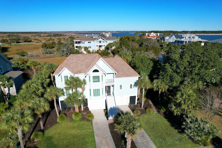 Beach House 4-bd/3.5-ba Private Pool Walk To Beach - Isle of Palms, SC