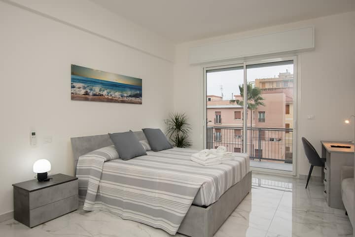 Spendido Trilocale A Loano - Loano