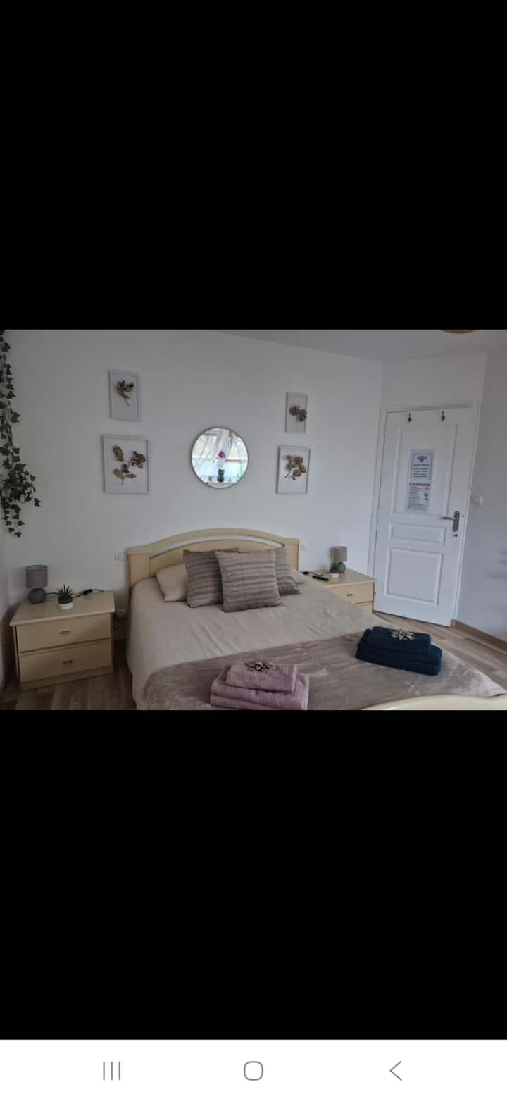 Brocéliande Et Ses Légendes - Guer