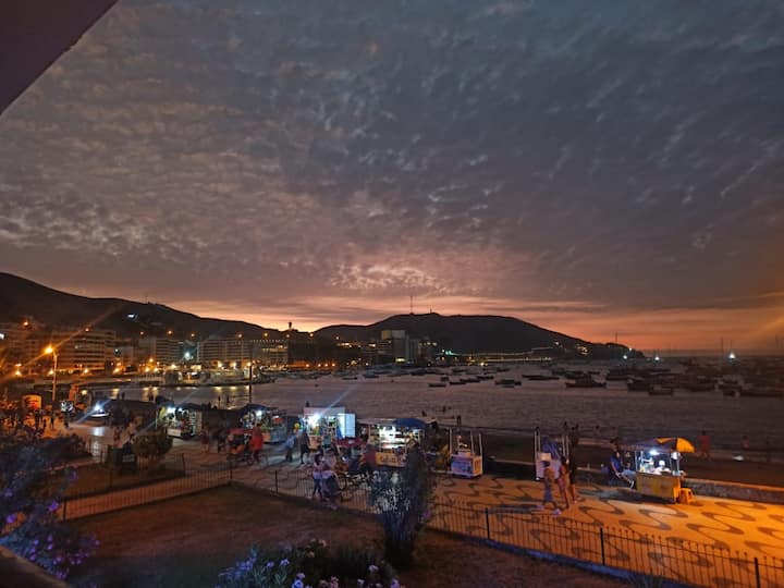 Departamento Amoblado Frente Al Mar En Ancón - Santa Rosa