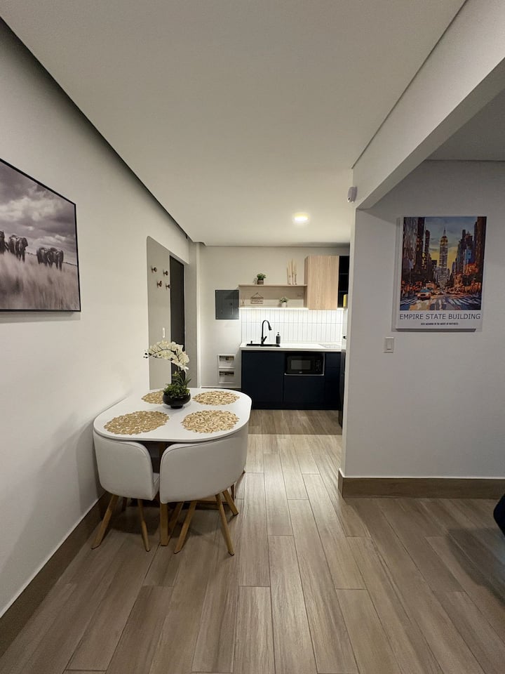 Loft Moderno Y Cómodo | Cocina Equipada - Monterrey