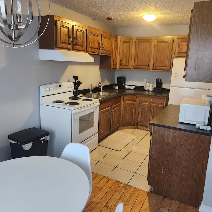 2 Bedroom Split - North Battleford