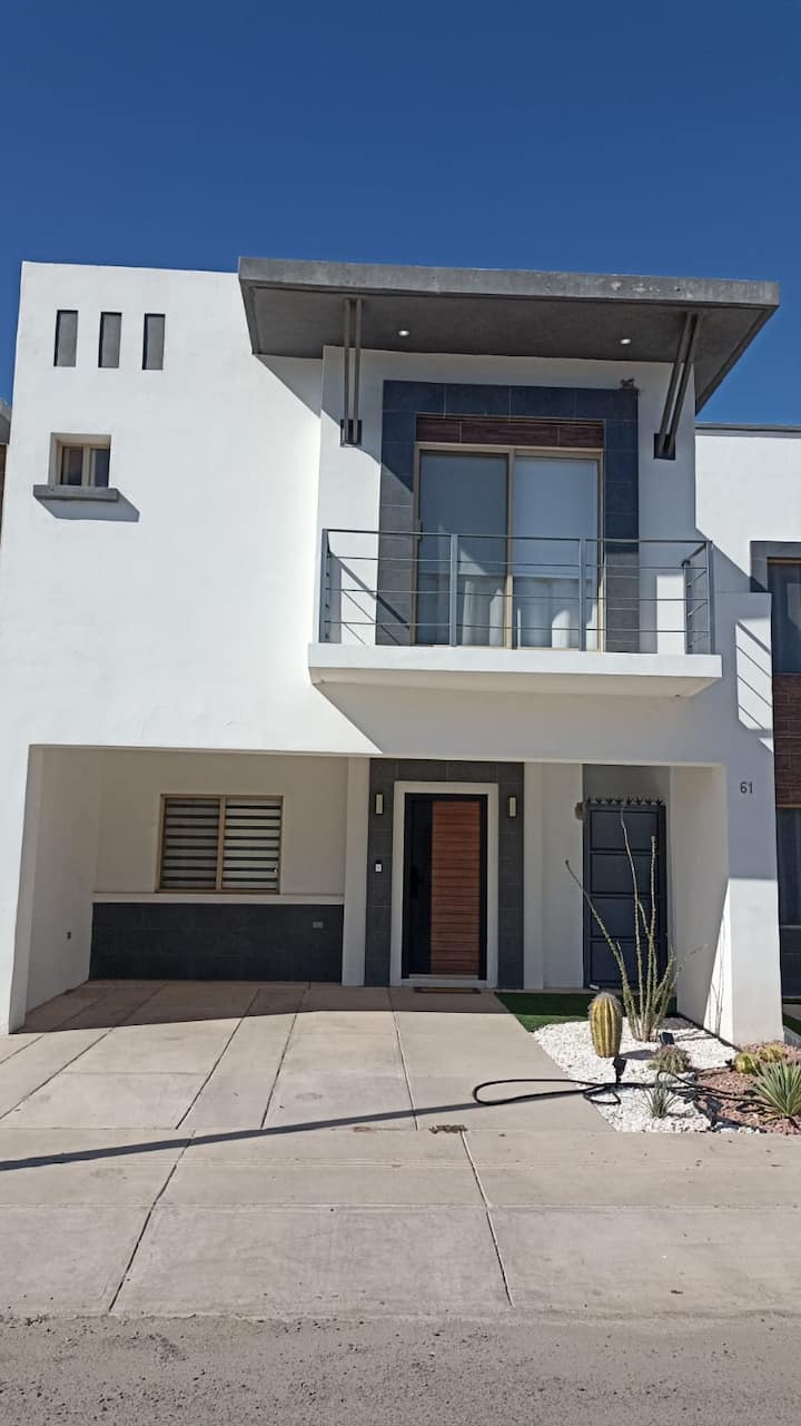 Casa Morgana, Cerca Del Aeropuerto - Hermosillo