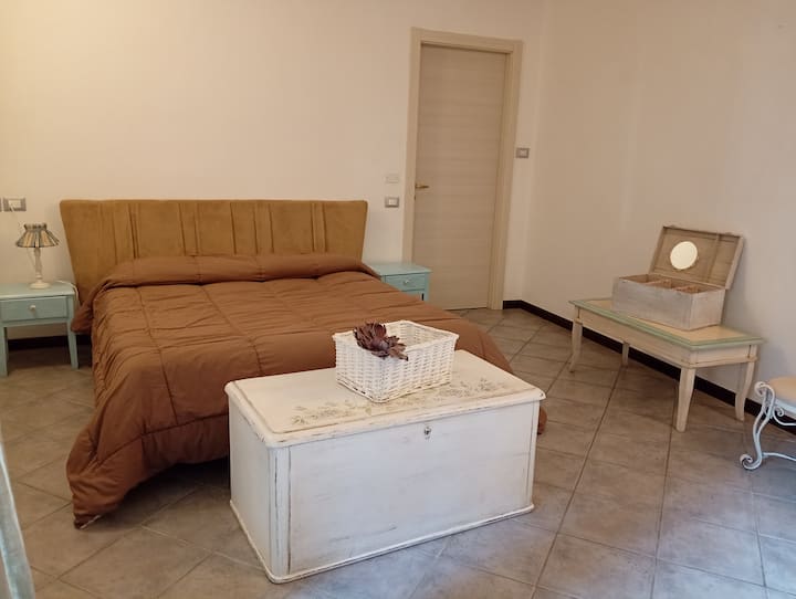 Camera In Un Castello Storico - Pietra Ligure