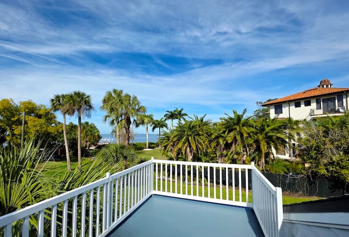 Gulf View On Bay: Newly Renovated - Palm Harbor, FL