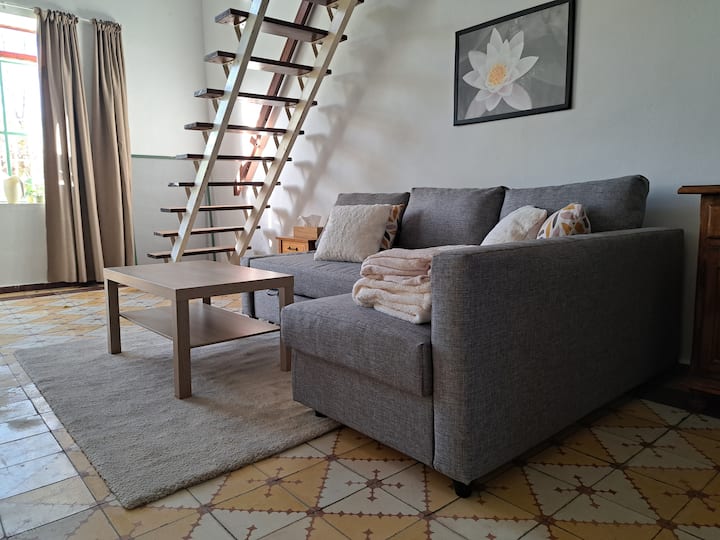 Spacious Mountain Apartment For 4–6 - La Calahorra