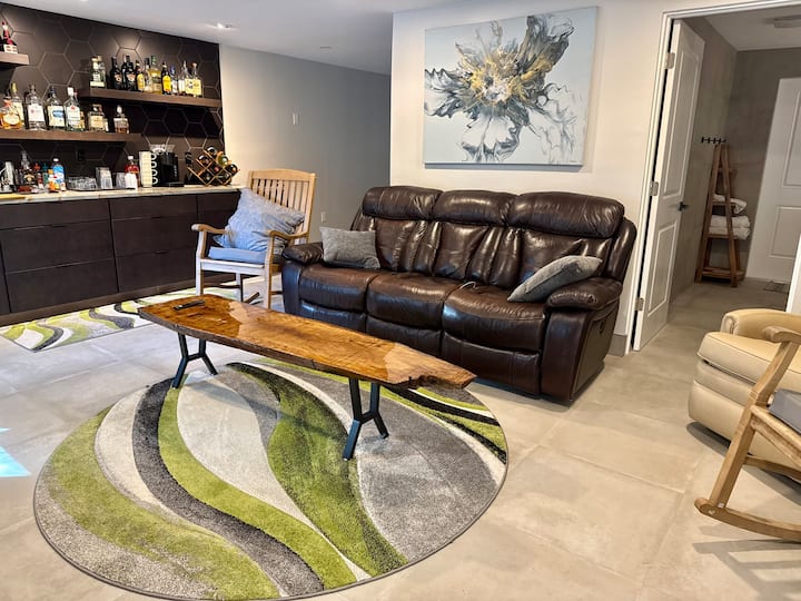 Chic, Modern Efficiency Apartment. - Melbourne Beach, FL