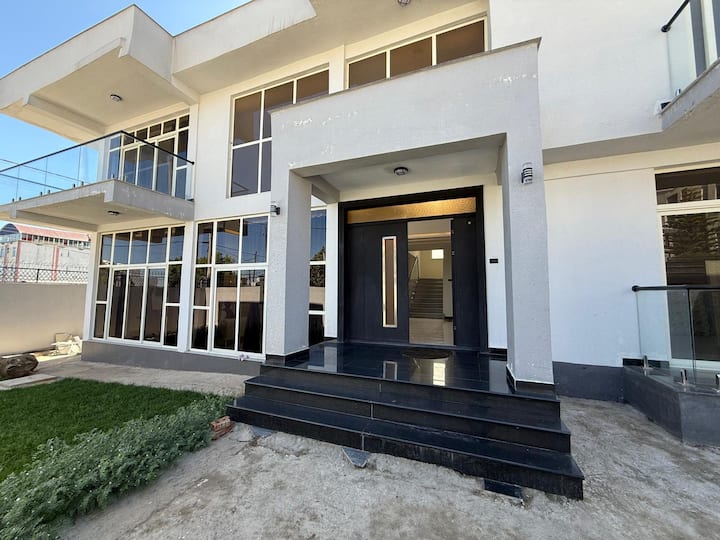 Elegant House Located In Addis Ababa, Ethiopia - Ethiopia