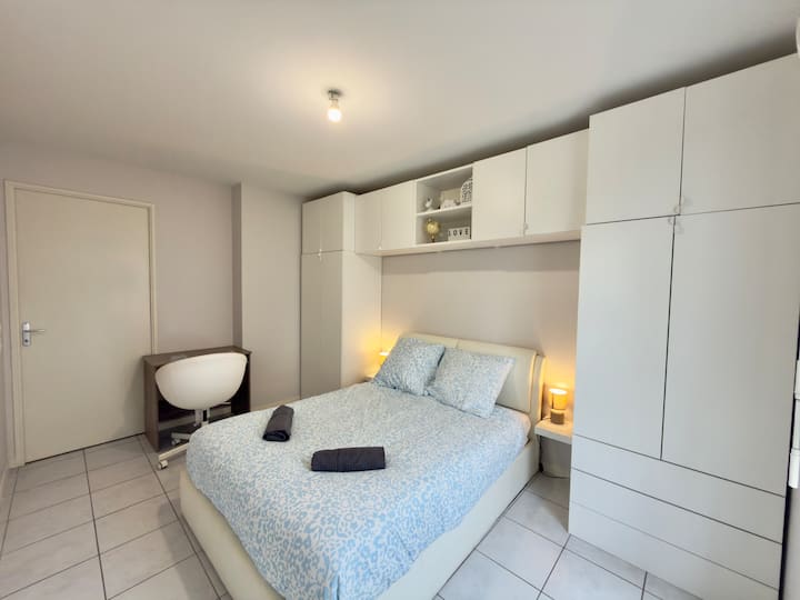 Cosy| Parking Privé| 15min Eurexpo, Groupama Stade - Vaulx-en-Velin