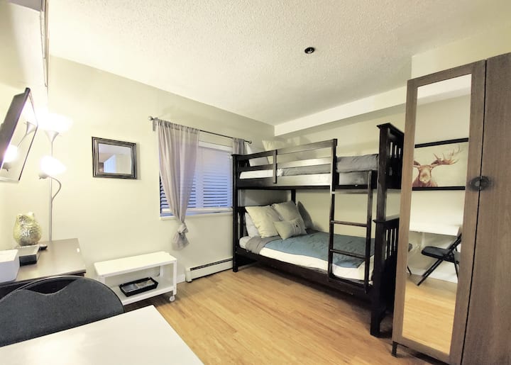 Cute & Cozy Suite In Whistler Parking Included - Whistler
