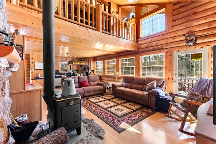 Nature Lover’s Escape | Red Feather Lakes Cabin - Red Feather Lakes, CO