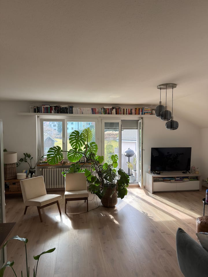 Klein Aber Fein Mit Seesicht - Erlenbach