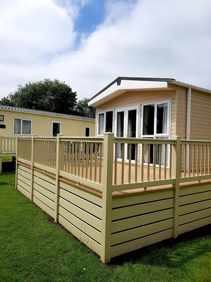 Cotswolds Hideaway - South Cerney