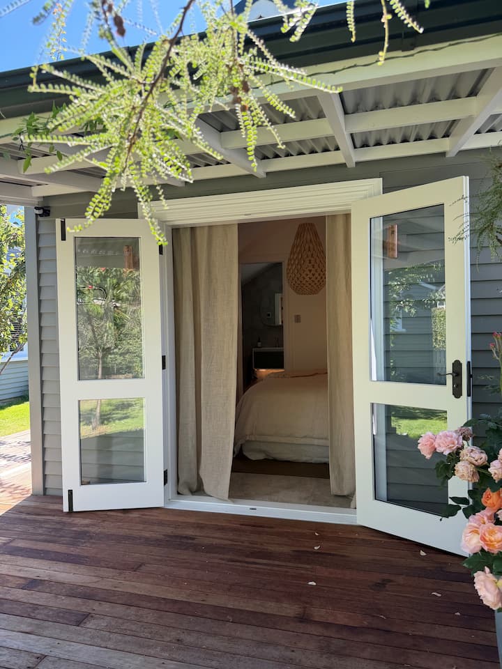 Arrowtown Poochies Palace - Arrowtown