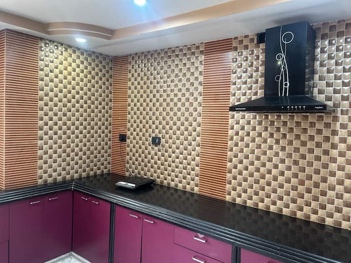 Cozy Home In Heart Of City By Mirabella - Kolkata (Calcutta)