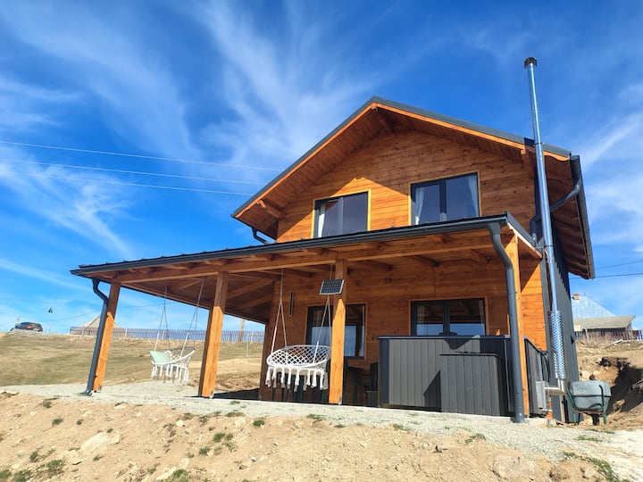 “Cabana + Jacuzzi | Workation & Relax” - Transylvania