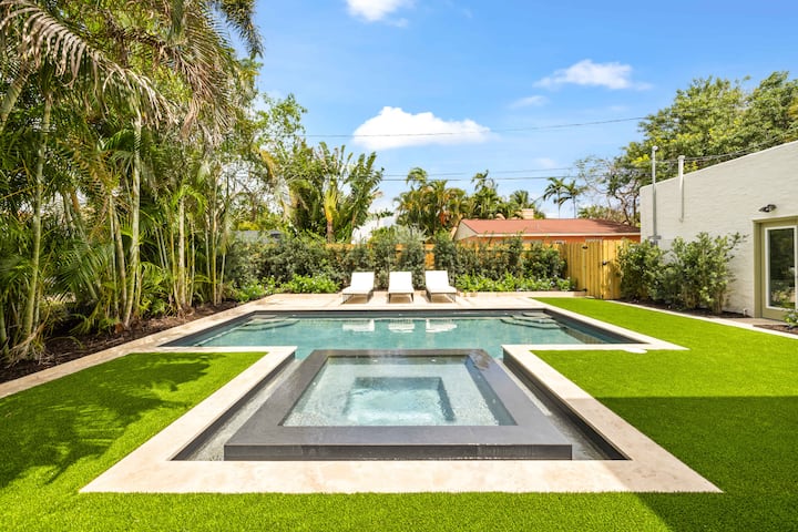 Villa Gloria: Palm Beach Luxury - West Palm Beach, FL