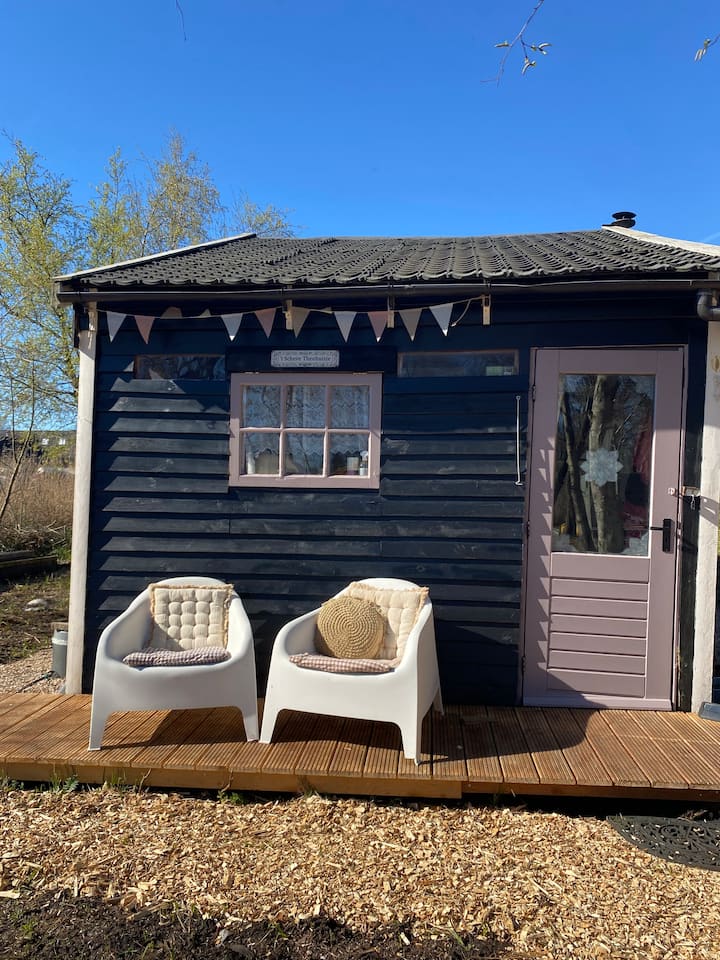 The Crooked Island Cottage Near Amsterdam - Hoofddorp