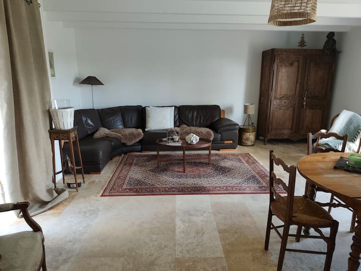 Jolie Maison Rénové Endroit Calme, Près De La Mer - Plage Hauteville-sur-Mer