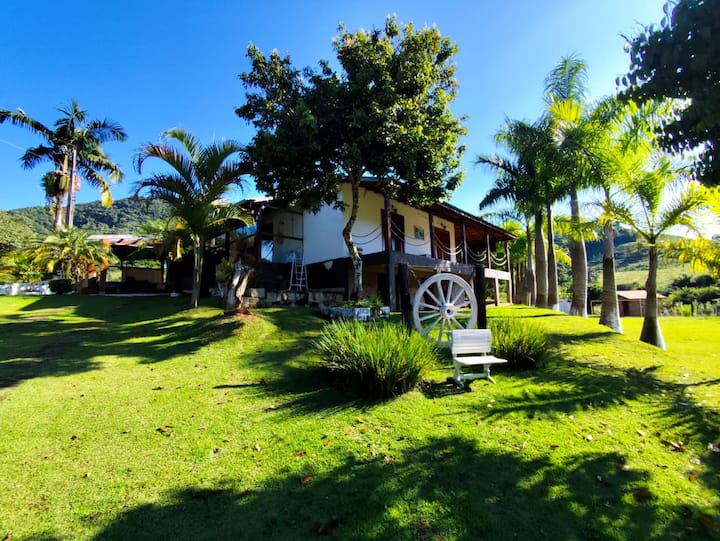 A Felicidade Começa Quando O Asfalto Termina! - Poços de Caldas