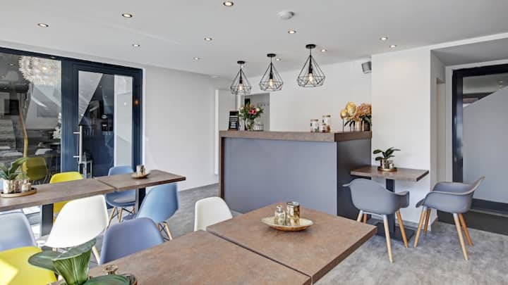 Monteurtraum Am Neckar - Bis Zu 20 Personen - Heilbronn