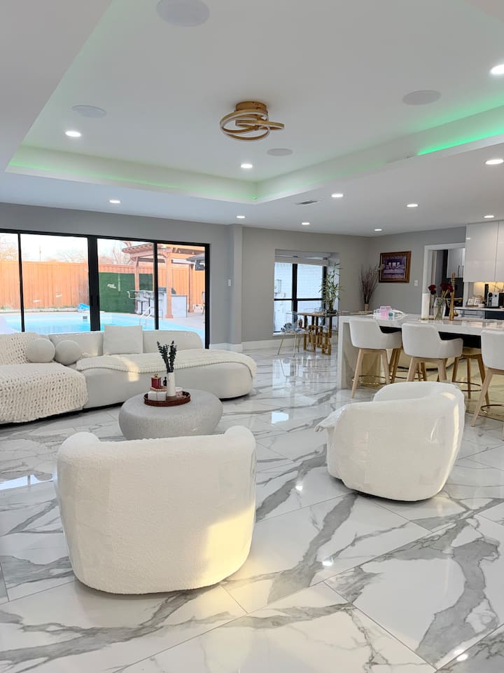 La Estacia De Las Estrellas. - 알링턴