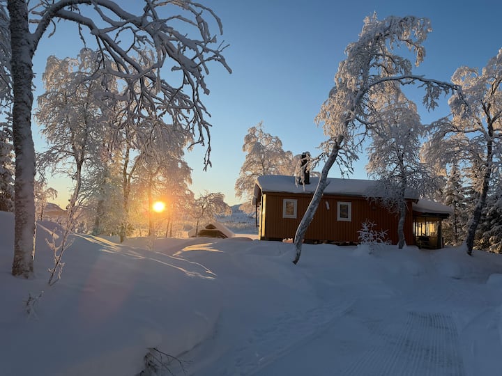 Idyllisk Familiehytte - Sørreisa