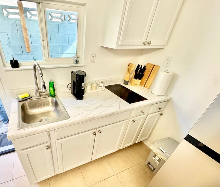 Cozy Vegas Retreat - Las Vegas, NV