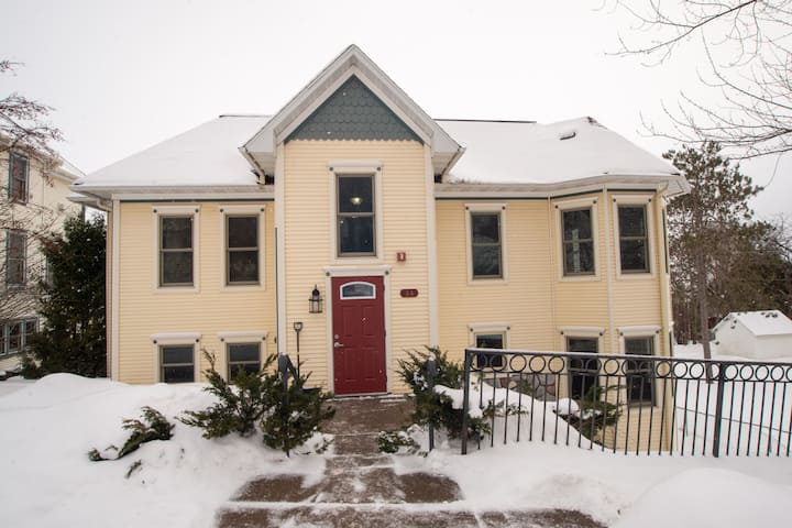 Ada O’day Condominium #2  The Heart Of Bayfield - Bayfield, WI
