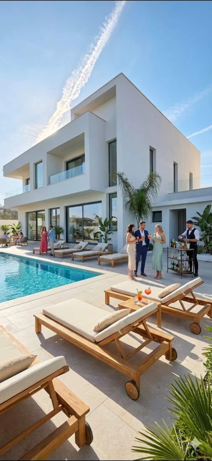 Luxury Lakeside Living@ Villa Panorama - Durres