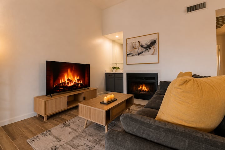 Mesa 1br | Fast Wifi  Near Downtown & Hospitals - Mesa, AZ