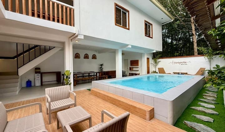 Beach House Lian Batangas W/ Pool - 25 Pax - Nasugbu