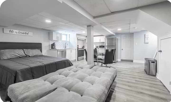 Newly Renovated Apt Walk To Falls - Niagara Falls