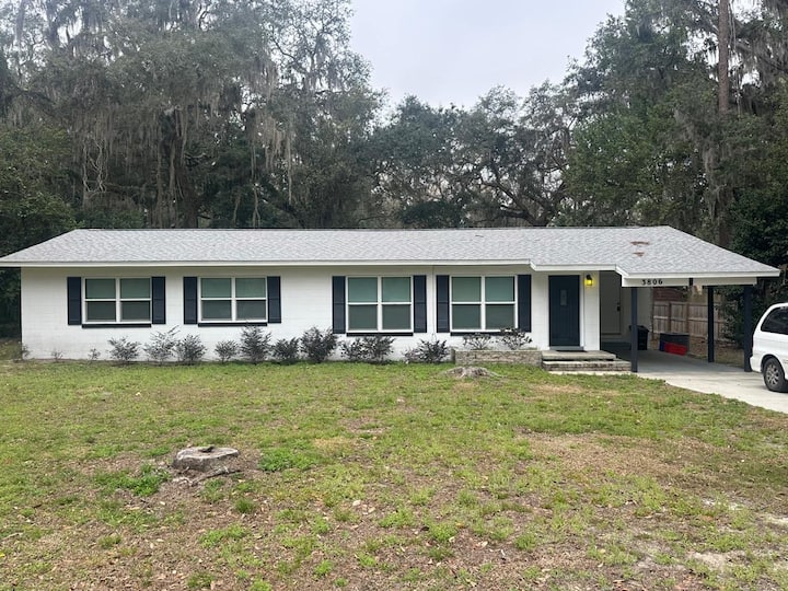 Pili’s House. - Gainesville, FL
