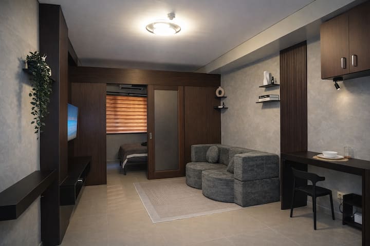Brand New Modern Spacious 1br |Near Moa, Naia, Smx - Pasay