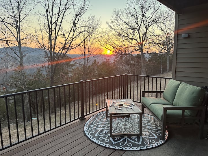 Tee And Trout Retreat - Branson, MO