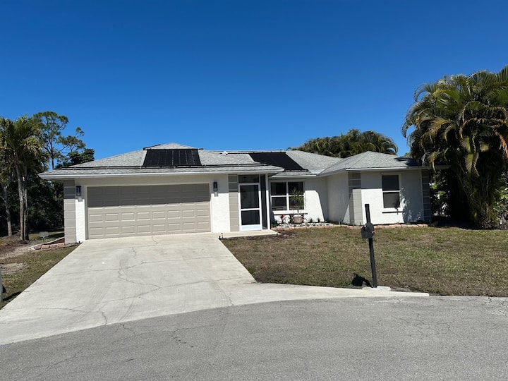 Susi's Hideaway - Naples, FL