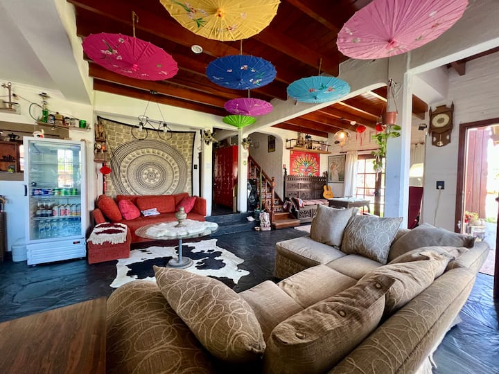 Espectacular Casa De Metros Del Mar En Quequén - Necochea