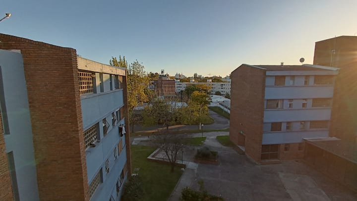 Apartamento En Buceo Cerca De La Playa - Montevideo