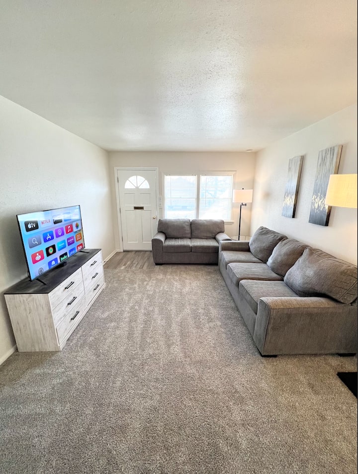 The Rivers Edge | Modern 2br | Turn-key Living - Great Falls, MT