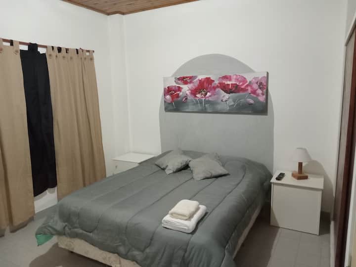 Departamento Sobre Avenida Frente A Ypf Y Prexa. - Río Gallegos