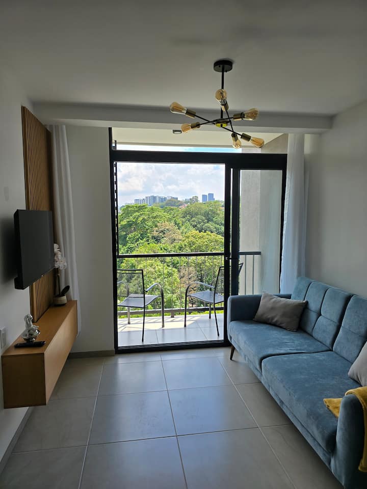 Indie Apt 9th F · Pool+gym Rooftop · City Views - El Salvador
