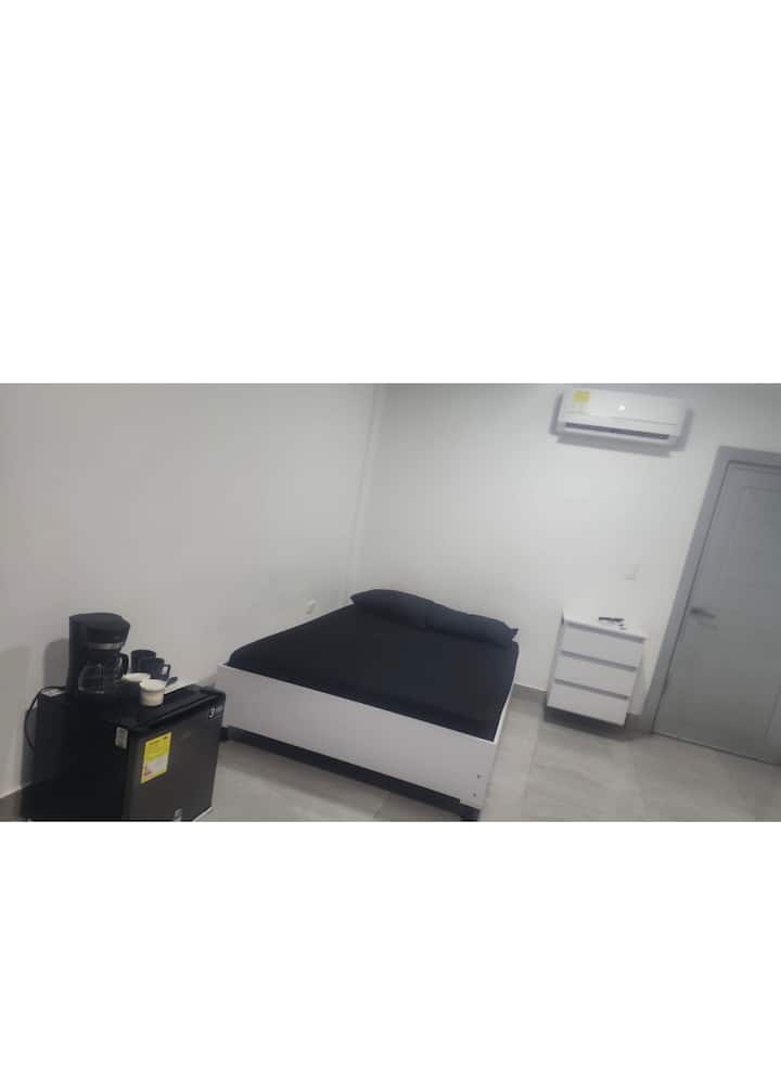 Cómoda Habitación Para Descansar En Pareja - Córdoba