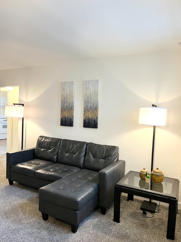 The Missouri Modern | 5 Mins To Hospitals & Base - Great Falls, MT