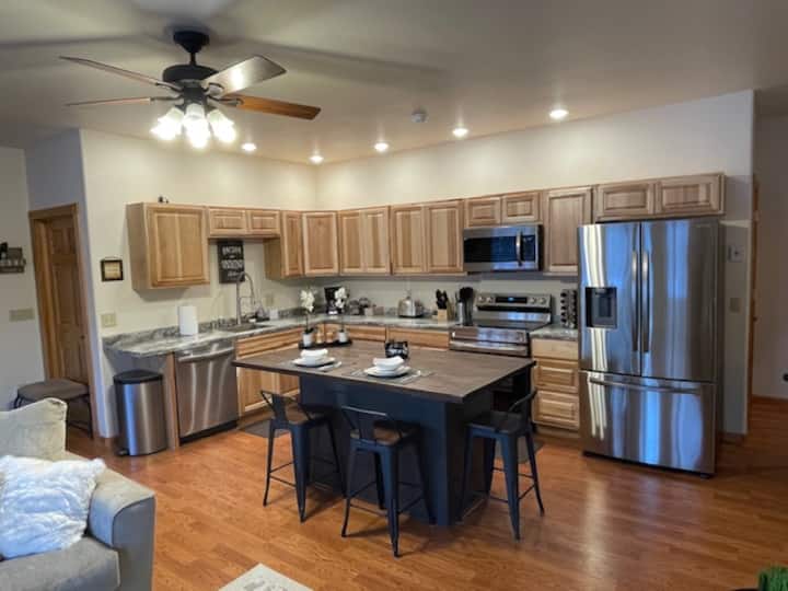 Southside Guest Suite - Anchorage, AK