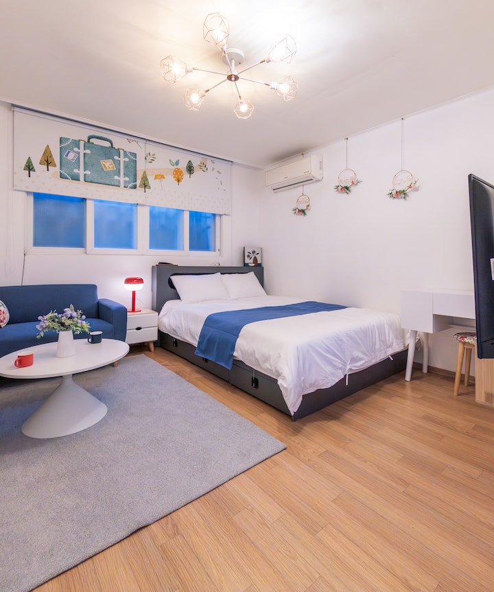 잠실/Kspo/롯데월드/석촌역/송리단길/롯데타워/코엑스/석촌호수/종합운동장/아산병원/강남 - South Korea