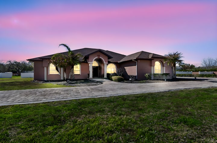 Convoy History Mansion - Tarpon Springs, FL